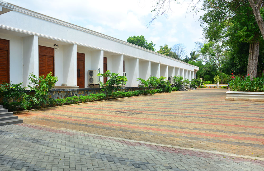 Isipathana College – Anuradhapura Holdings